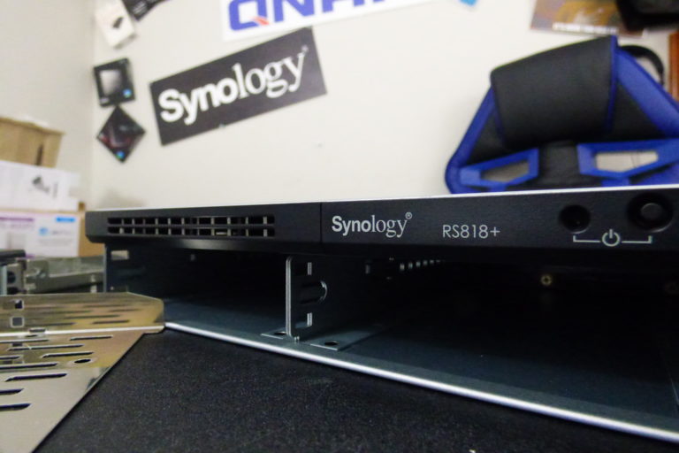 Unboxing the Synology RS818+ Rackstation NAS for 2018 6 – NAS Compares