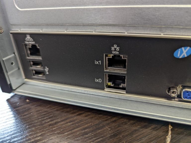 TrueNAS Mini X+ iXsystems NAS Review – NAS Compares