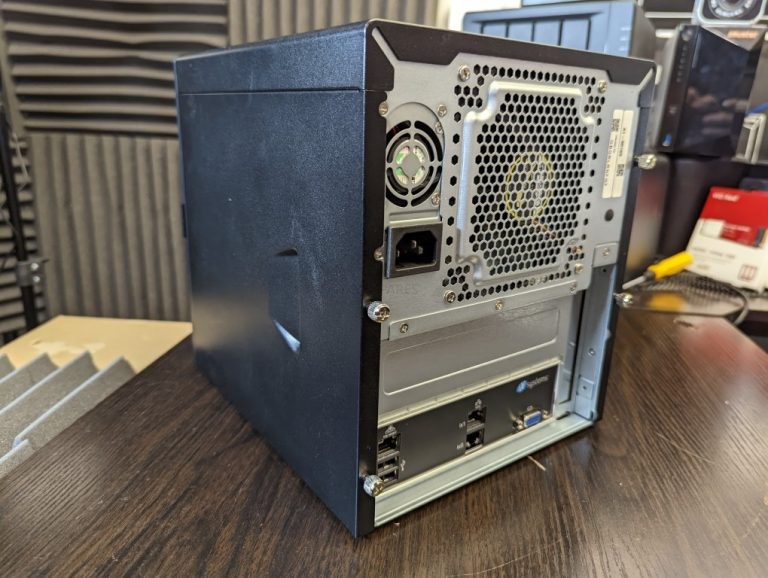 TrueNAS Mini X+ iXsystems NAS Review – NAS Compares