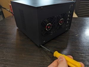 CWWK AIO-T6 6-Bay NAS Review – Bang for Buck? – NAS Compares