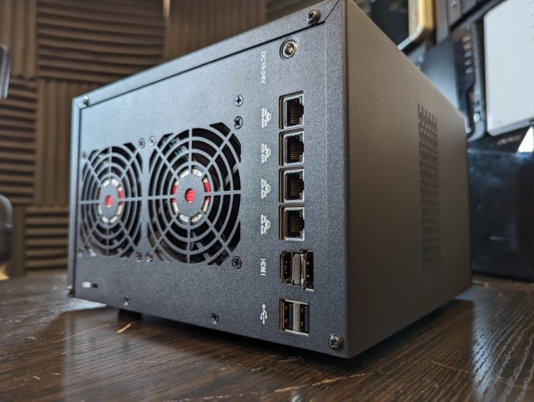 CWWK AIO-T6 6-Bay NAS Review – Bang for Buck? – NAS Compares