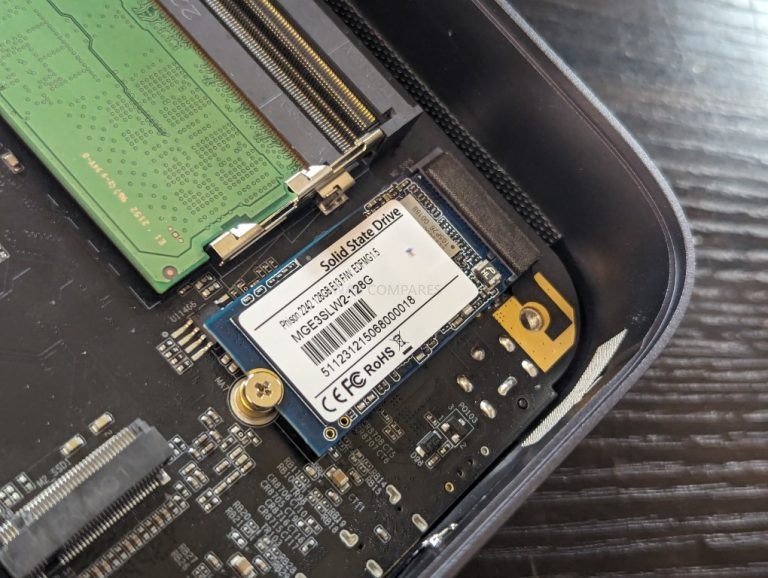 UGREEN DXP480T NAS Review – NAS Compares